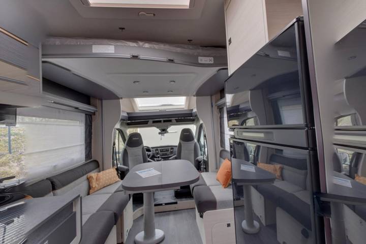 CHALLENGER 250 PREMIUM