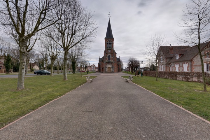 place de l'Eglise Molinet 03