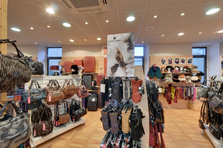 Claire Merlin Maroquinerie - Sisteron 04