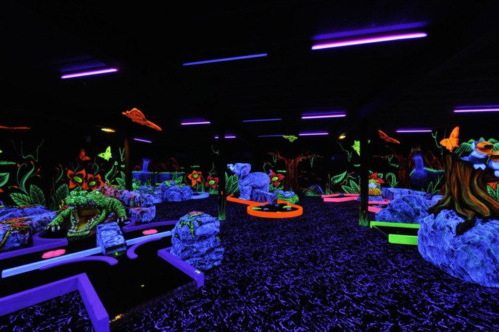 1055 - espace loisirs - Lons le Saunier (39)